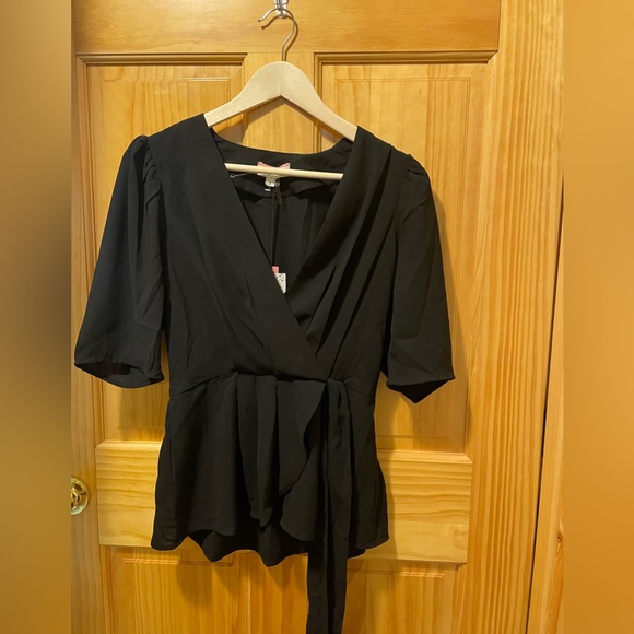 ANDREE BY UNIT | Tops | Nwt Andree By Unit Black Top | Poshmark